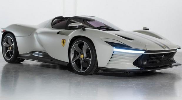 Ferrari Monza SP1 i Monza SP2 / Ferrari Daytona SP3 - Teme o ostalim ...